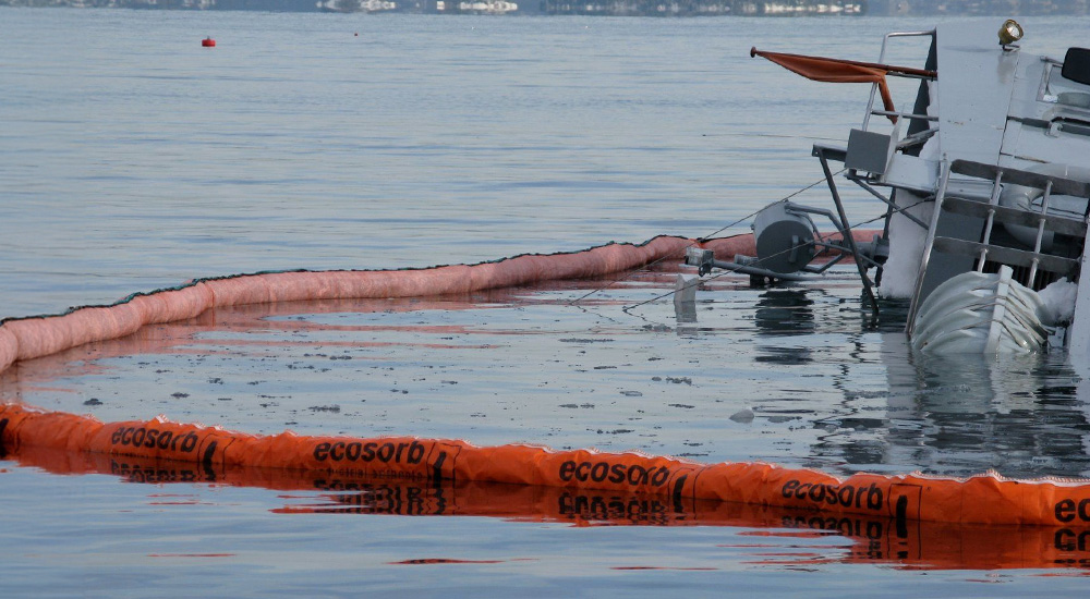 Choosing the Right Containment Boom | SpillPro